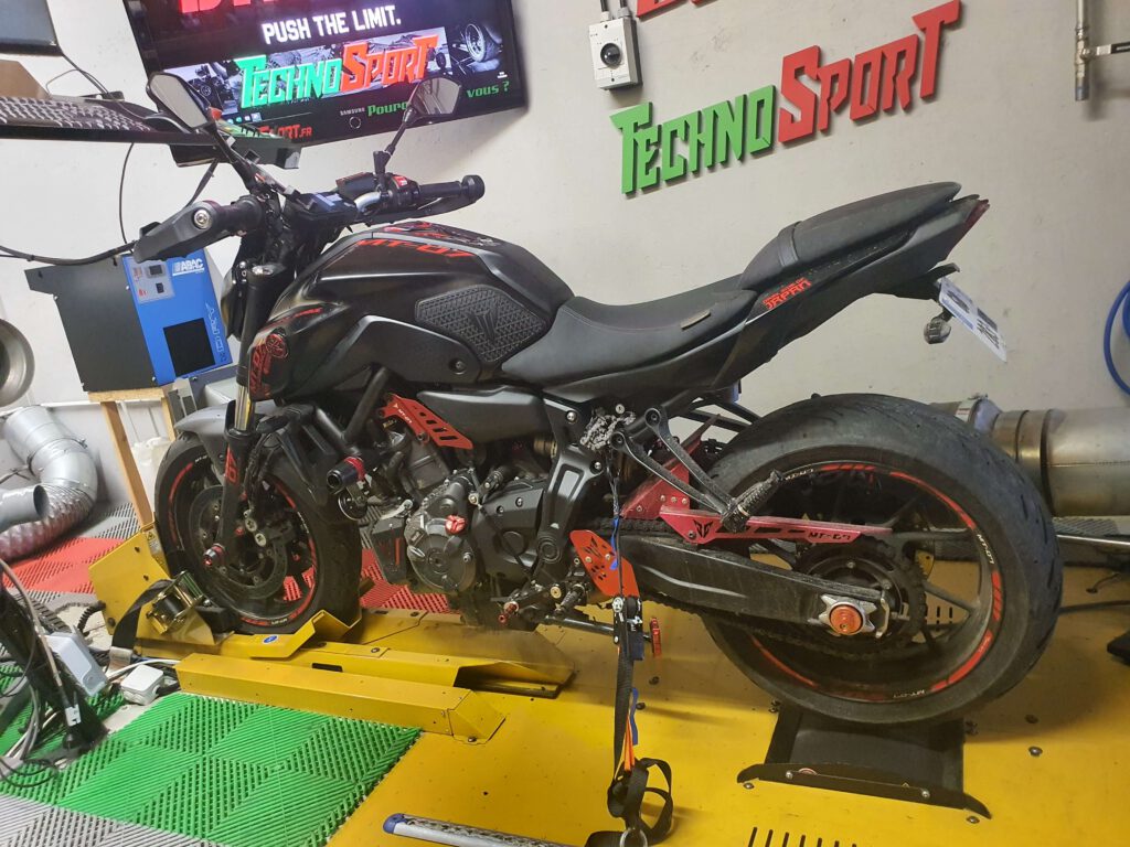 Reprogrammation YAMAHA MT-07 - Technosport